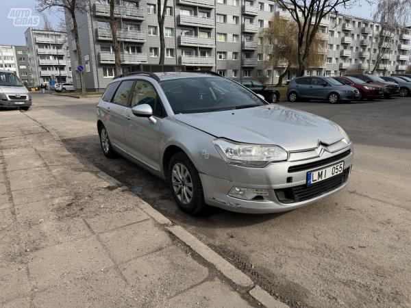 Citroen C5 2009 Tauragė, ar dzinēja tilpumu 1.60 L un nobraukumu 340 tūkst. km par 1300 €, foto 2 vietnē AUTOMOTO.COM.LV