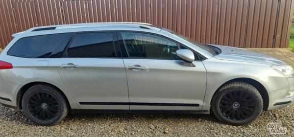 Citroen C5 2009 in Siauliai, with an engine capacity of 1.60 L and mileage of 320 thousand km for 1450 €, photo 1 on AUTOMOTO.COM.LV