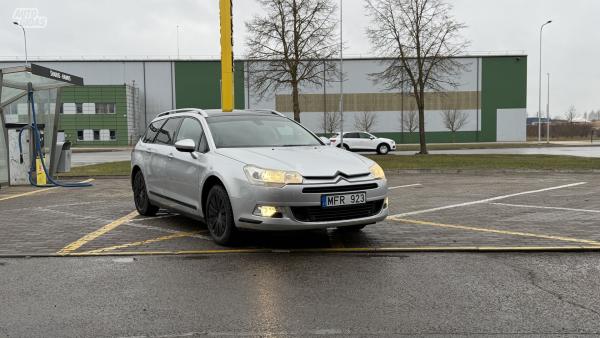 Citroen C5 2009 Šauļi, ar dzinēja tilpumu 1.60 L un nobraukumu 320 tūkst. km par 1350 €, foto 2 vietnē AUTOMOTO.COM.LV