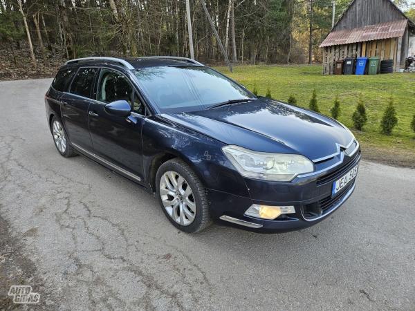 Citroen C5 2009 Prienai, ar dzinēja tilpumu 2.20 L un nobraukumu 288 tūkst. km par 1999 €, foto 4 vietnē AUTOMOTO.COM.LV