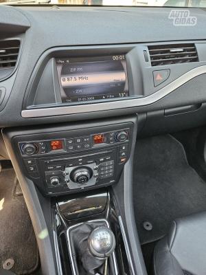 Citroen C5 2009 in Prienai, with an engine capacity of 2.20 L and mileage of 290 thousand km for 1850 €, photo 15 on AUTOMOTO.COM.LV