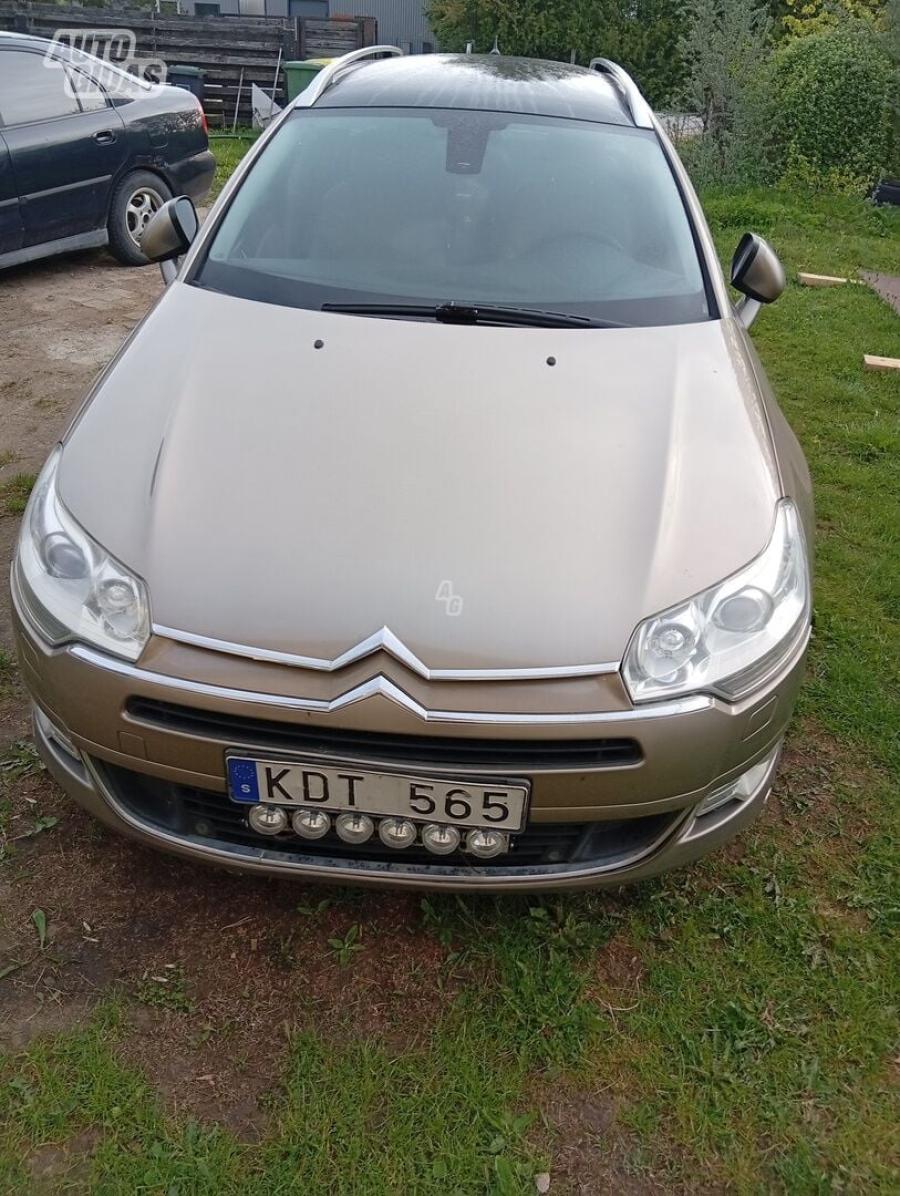 Citroen C5 2009 in Klaipeda, with an engine capacity of 2.00 L and mileage of 382 thousand km for 1700 €, photo 4 on AUTOMOTO.COM.LV