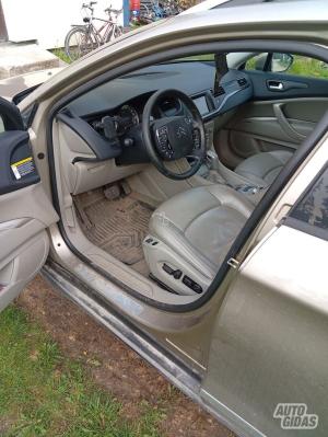 Citroen C5 2009 in Klaipeda, with an engine capacity of 2.00 L and mileage of 382 thousand km for 1700 €, photo 7 on AUTOMOTO.COM.LV