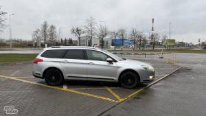 Citroen C5 2009 in Siauliai, with an engine capacity of 1.60 L and mileage of 320 thousand km for 1250 €, photo 5 on AUTOMOTO.COM.LV