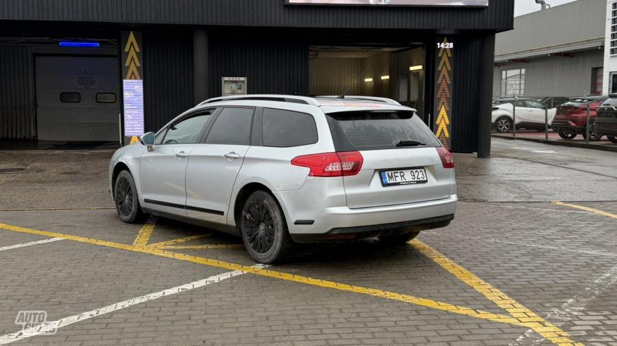 Citroen C5 2009 in Siauliai, with an engine capacity of 1.60 L and mileage of 320 thousand km for 1250 €, photo 7 on AUTOMOTO.COM.LV