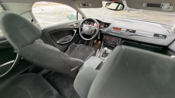 Citroen C5 2009 Šauļi, ar dzinēja tilpumu 1.60 L un nobraukumu 320 tūkst. km par 1250 €, foto 9 vietnē AUTOMOTO.COM.LV