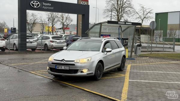 Citroen C5 2009 Šauļi, ar dzinēja tilpumu 1.60 L un nobraukumu 320 tūkst. km par 1050 €, foto 1 vietnē AUTOMOTO.COM.LV