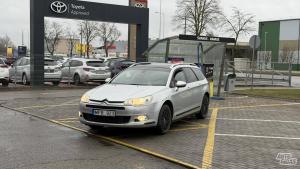 Citroen C5 2009 in Siauliai, with an engine capacity of 1.60 L and mileage of 320 thousand km for 1050 €, photo  on AUTOMOTO.COM.LV