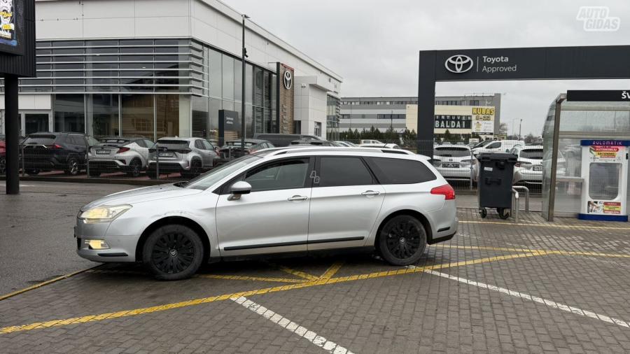 Citroen C5 2009 Šauļi, ar dzinēja tilpumu 1.60 L un nobraukumu 320 tūkst. km par 1050 €, foto 4 vietnē AUTOMOTO.COM.LV