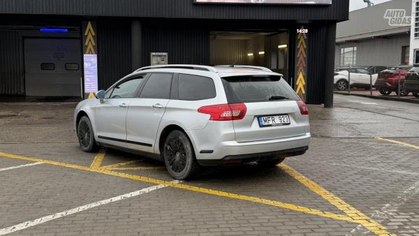 Citroen C5 2009 Šauļi, ar dzinēja tilpumu 1.60 L un nobraukumu 320 tūkst. km par 1050 €, foto 5 vietnē AUTOMOTO.COM.LV