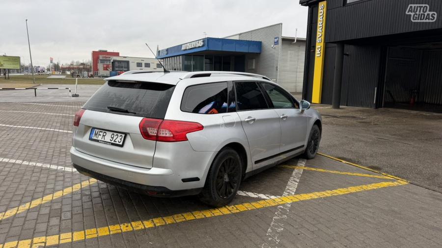 Citroen C5 2009 Šauļi, ar dzinēja tilpumu 1.60 L un nobraukumu 320 tūkst. km par 1050 €, foto 7 vietnē AUTOMOTO.COM.LV
