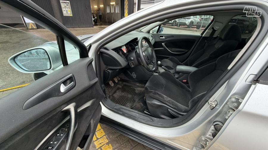 Citroen C5 2009 Šauļi, ar dzinēja tilpumu 1.60 L un nobraukumu 320 tūkst. km par 1050 €, foto 8 vietnē AUTOMOTO.COM.LV
