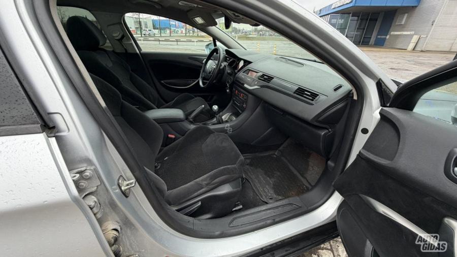 Citroen C5 2009 Šauļi, ar dzinēja tilpumu 1.60 L un nobraukumu 320 tūkst. km par 1050 €, foto 10 vietnē AUTOMOTO.COM.LV