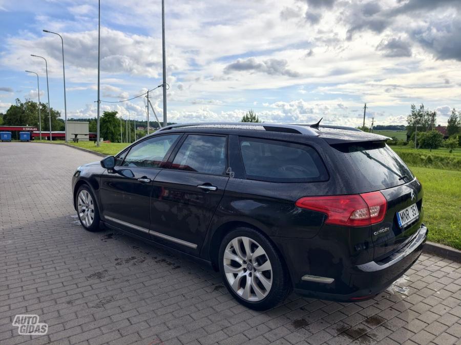 Citroen C5 2009 Kauņa, ar dzinēja tilpumu 2.00 L un nobraukumu 250 tūkst. km par 1698 €, foto 5 vietnē AUTOMOTO.COM.LV