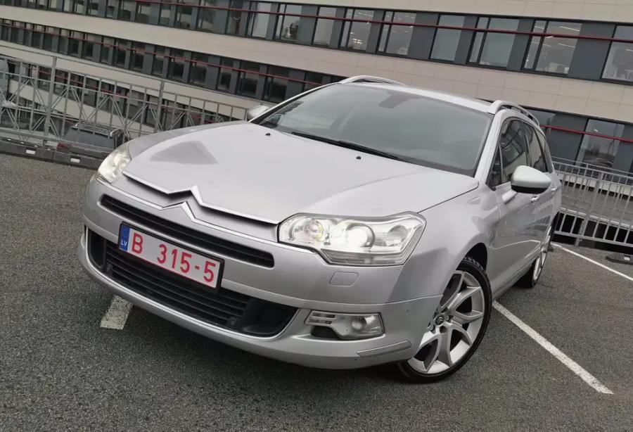 Citroen C5 2009 in Riga, with an engine capacity of 2.70 L and mileage of 287 thousand km for 3390 €, photo 1 on AUTOMOTO.COM.LV