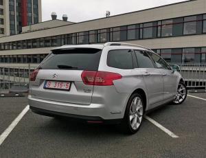 Citroen C5 2009 in Riga, with an engine capacity of 2.70 L and mileage of 287 thousand km for 3390 €, photo 9 on AUTOMOTO.COM.LV