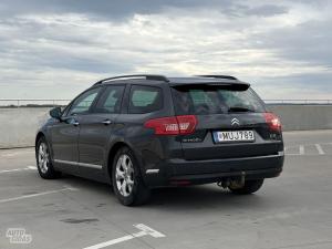 Citroen C5 2009 in Vilnius, with an engine capacity of 2.00 L and mileage of 258 thousand km for 2399 €, photo 6 on AUTOMOTO.COM.LV