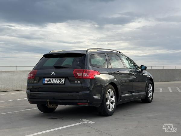 Citroen C5 2009 Viļņa, ar dzinēja tilpumu 2.00 L un nobraukumu 258 tūkst. km par 2399 €, foto 7 vietnē AUTOMOTO.COM.LV