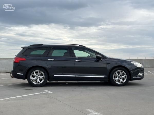 Citroen C5 2009 Viļņa, ar dzinēja tilpumu 2.00 L un nobraukumu 258 tūkst. km par 2399 €, foto 8 vietnē AUTOMOTO.COM.LV