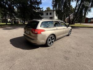 Citroen C5 2009 in Panevezys, with an engine capacity of 2.00 L and mileage of 569 thousand km for 1650 €, photo 4 on AUTOMOTO.COM.LV