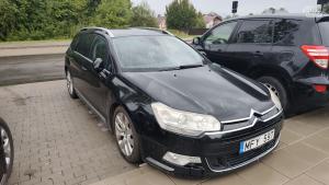 Citroen C5 2009 Viļņa, ar dzinēja tilpumu 2.70 L un nobraukumu 299 tūkst. km par 2150 €, foto 3 vietnē AUTOMOTO.COM.LV