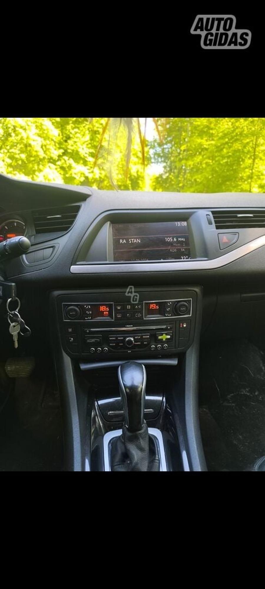 Citroen C5 2009 Viļņa, ar dzinēja tilpumu 2.70 L un nobraukumu 299 tūkst. km par 2150 €, foto 10 vietnē AUTOMOTO.COM.LV