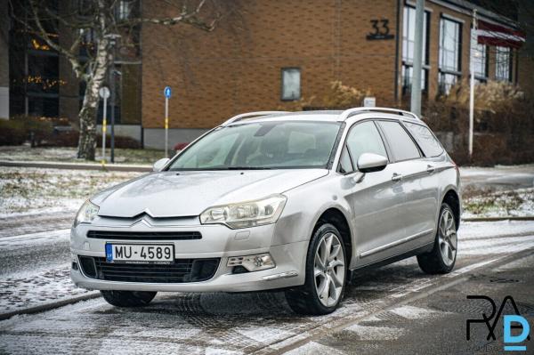 Citroen C5 2010 in Riga, with an engine capacity of 2.00 L and mileage of 310 thousand km for 1990 €, photo 1 on AUTOMOTO.COM.LV