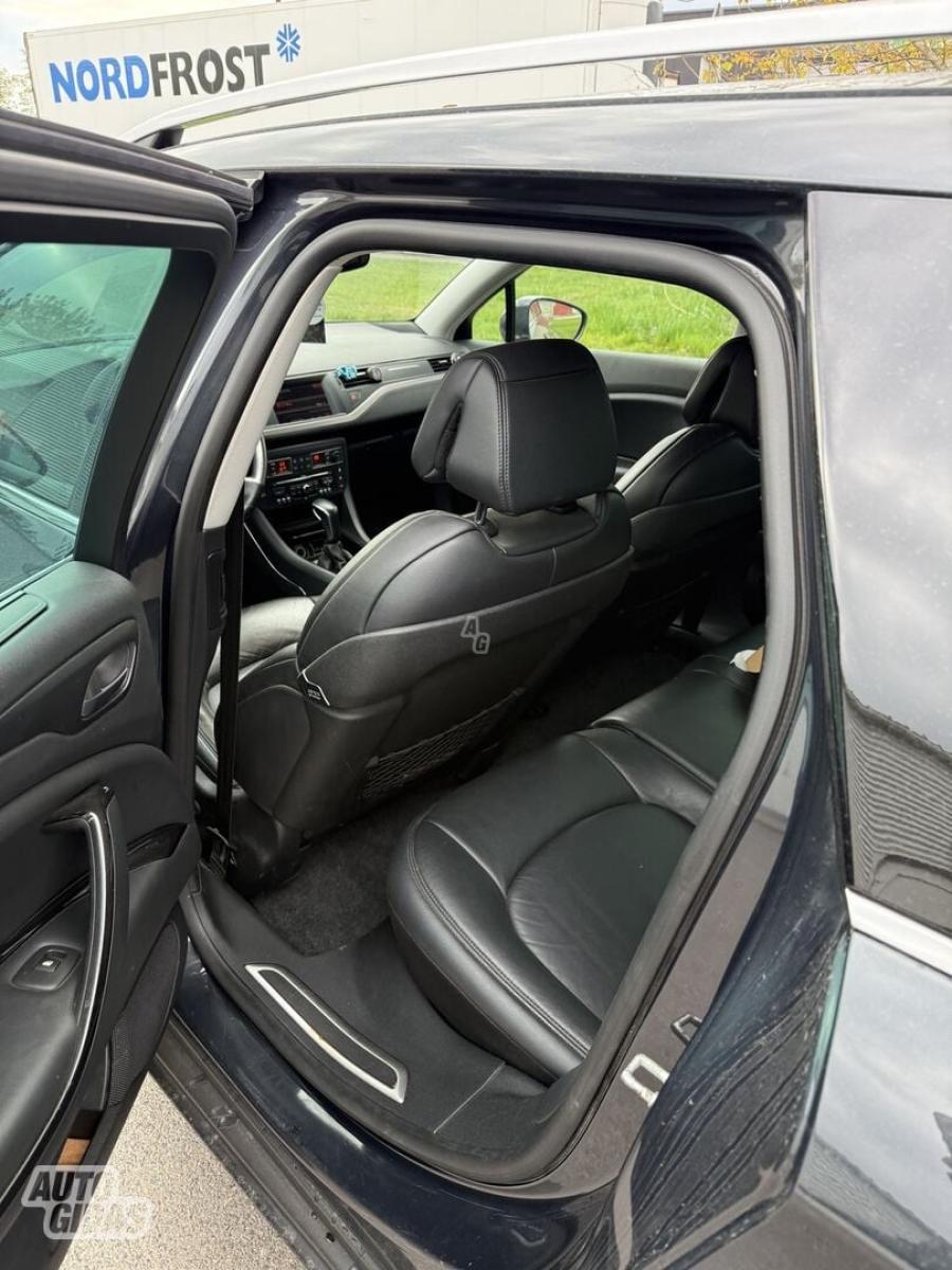 Citroen C5 2010 in Vilnius, with an engine capacity of 2.00 L and mileage of 296 thousand km for 1200 €, photo 7 on AUTOMOTO.COM.LV