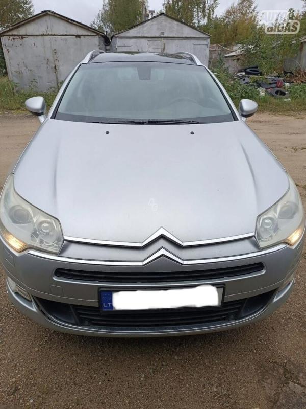 Citroen C5 2010 in Panevezys, with an engine capacity of 2.00 L and mileage of 294 thousand km for 1500 €, photo 3 on AUTOMOTO.COM.LV