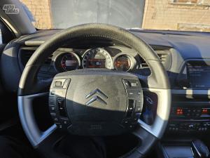 Citroen C5 2011 in Sirvintos, with an engine capacity of 2.00 L and mileage of 260 thousand km for 3799 €, photo 12 on AUTOMOTO.COM.LV