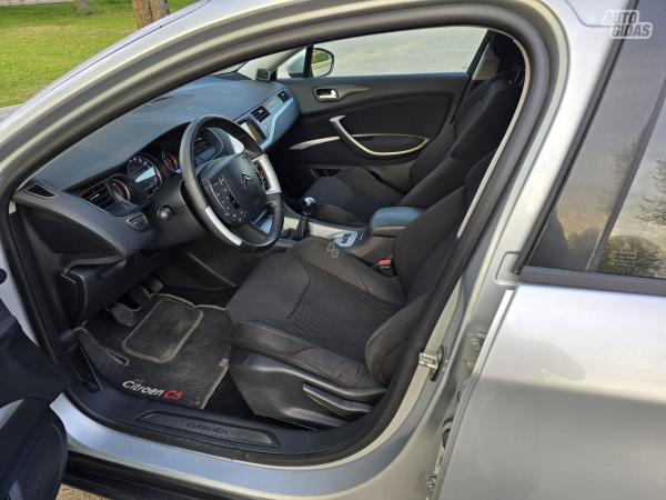Citroen C5 2011 in Sakiai, with an engine capacity of 2.00 L and mileage of 278 thousand km for 2600 €, photo 7 on AUTOMOTO.COM.LV