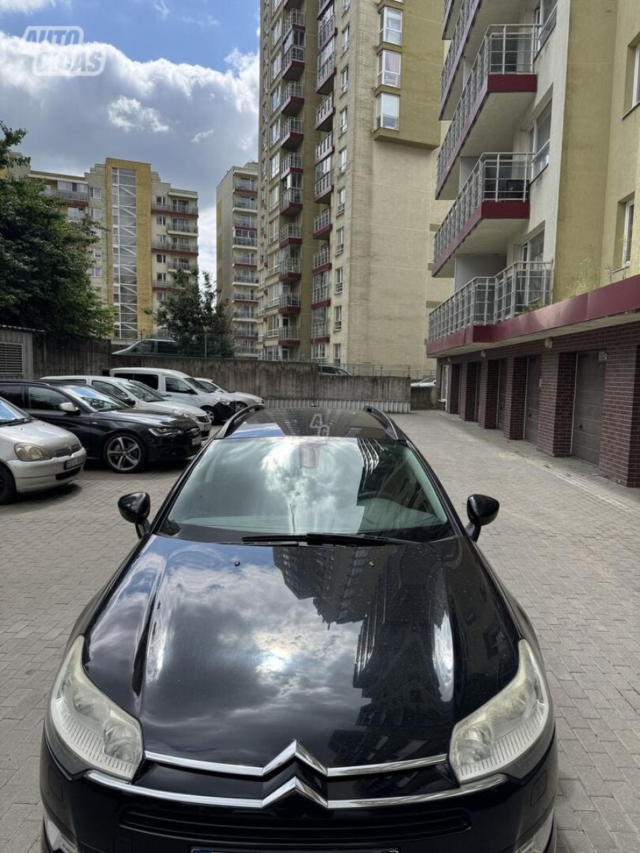 Citroen C5 2011 in Vilnius, with an engine capacity of 1.60 L and mileage of 234 thousand km for 2000 €, photo 4 on AUTOMOTO.COM.LV
