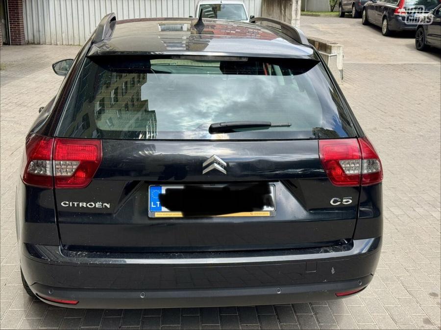 Citroen C5 2011 in Vilnius, with an engine capacity of 1.60 L and mileage of 234 thousand km for 2000 €, photo 8 on AUTOMOTO.COM.LV