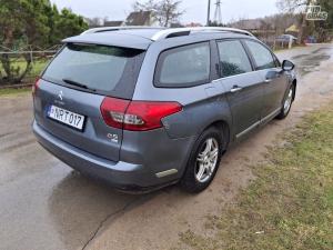Citroen C5 2013 in Vilnius, with an engine capacity of 1.60 L and mileage of 285 thousand km for 2450 €, photo 5 on AUTOMOTO.COM.LV