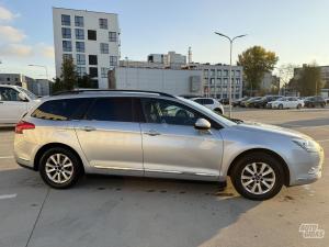 Citroen C5 2013 Viļņa, ar dzinēja tilpumu 1.60 L un nobraukumu 349 tūkst. km par 1700 €, foto 6 vietnē AUTOMOTO.COM.LV