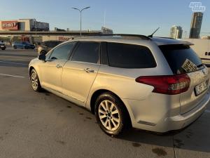 Citroen C5 2013 Viļņa, ar dzinēja tilpumu 1.60 L un nobraukumu 349 tūkst. km par 1700 €, foto 8 vietnē AUTOMOTO.COM.LV