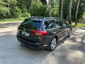Citroen C5 2014 in Taurage, with an engine capacity of 2.20 L and mileage of 297 thousand km for 4600 €, photo 7 on AUTOMOTO.COM.LV