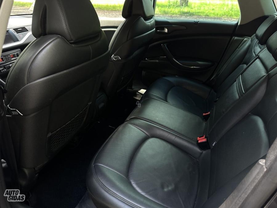 Citroen C5 2014 in Taurage, with an engine capacity of 2.20 L and mileage of 297 thousand km for 4600 €, photo 12 on AUTOMOTO.COM.LV