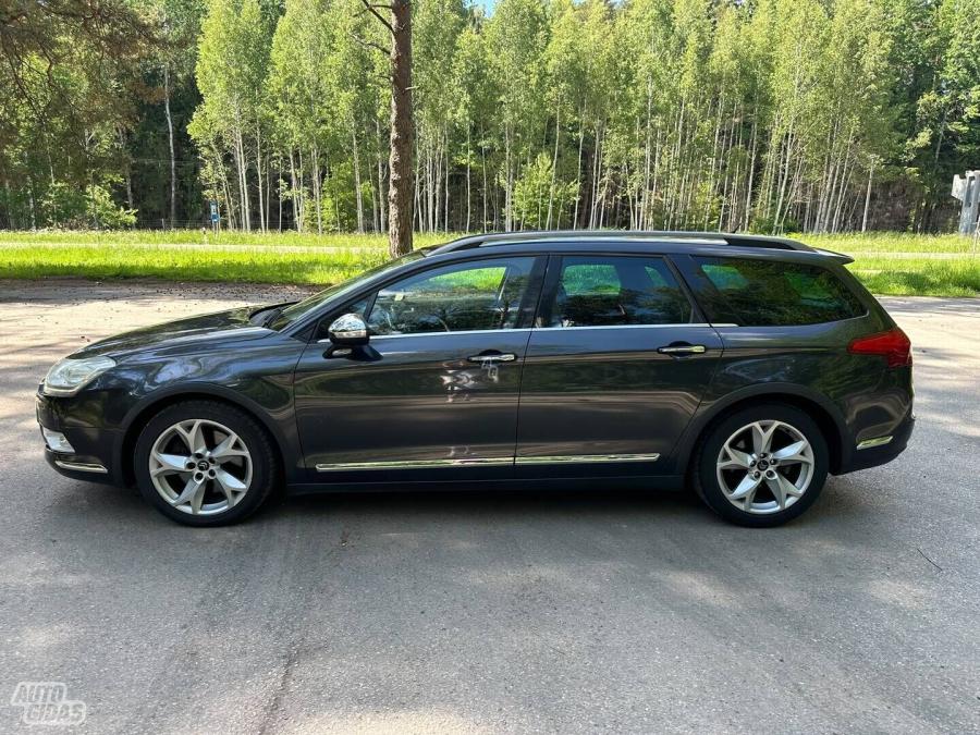 Citroen C5 2014 in Taurage, with an engine capacity of 2.20 L and mileage of 297 thousand km for 4600 €, photo 5 on AUTOMOTO.COM.LV