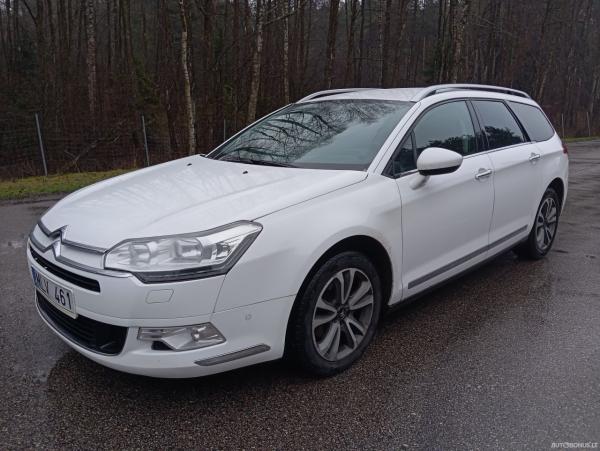 Citroen C5 2016 in Ukmerge, with an engine capacity of 2.00 L and mileage of 288 thousand km for 3900 €, photo 1 on AUTOMOTO.COM.LV