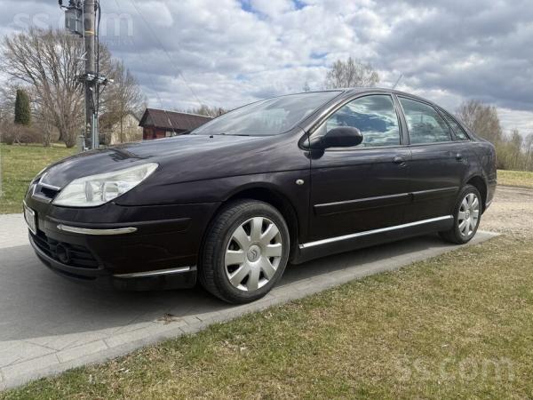 Violet Citroen C5 2006 in Jelgava, with an engine capacity of 1.80 L and mileage of 205 thousand km for 1900 €, photo 6 on AUTOMOTO.COM.LV