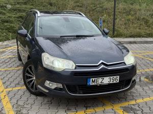 Violet Citroen C5 2008 in Vilnius, with an engine capacity of 2.00 L and mileage of 358 thousand km for 1300 €, photo 3 on AUTOMOTO.COM.LV
