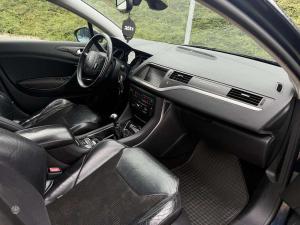 Violet Citroen C5 2008 in Vilnius, with an engine capacity of 2.00 L and mileage of 358 thousand km for 1300 €, photo 11 on AUTOMOTO.COM.LV