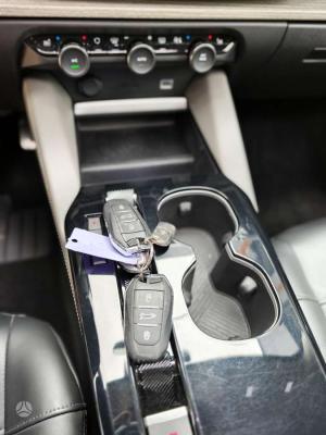Balts Citroen C5 2022 Tauragė, ar dzinēja tilpumu 1.60 L un nobraukumu 170 tūkst. km par 13400 €, foto 26 vietnē AUTOMOTO.COM.LV