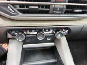 Balts Citroen C5 2022 Tauragė, ar dzinēja tilpumu 1.60 L un nobraukumu 170 tūkst. km par 13400 €, foto 27 vietnē AUTOMOTO.COM.LV