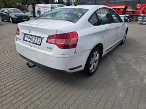 White Citroen C5 2009 in Vilnius, with an engine capacity of 1.56 L and mileage of 420 thousand km for 1100 €, photo  on AUTOMOTO.COM.LV