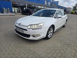 Balts Citroen C5 2009 Viļņa, ar dzinēja tilpumu 1.56 L un nobraukumu 420 tūkst. km par 900 €, foto  vietnē AUTOMOTO.COM.LV