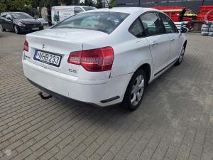 Balts Citroen C5 2009 Viļņa, ar dzinēja tilpumu 1.56 L un nobraukumu 420 tūkst. km par 900 €, foto 3 vietnē AUTOMOTO.COM.LV