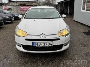 Белый Ситроен С5 2010 в Даугавпилс, объемом двигателя 1.60 л и пробегом 0 тыс. км за 1100 €, фото 3 на AUTOMOTO.COM.LV