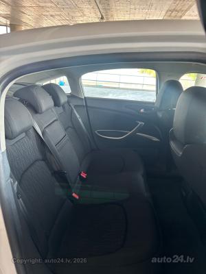 White Citroen C5 2011 in Tartu, with an engine capacity of 1.60 L and mileage of 184 thousand km for 2500 €, photo 10 on AUTOMOTO.COM.LV